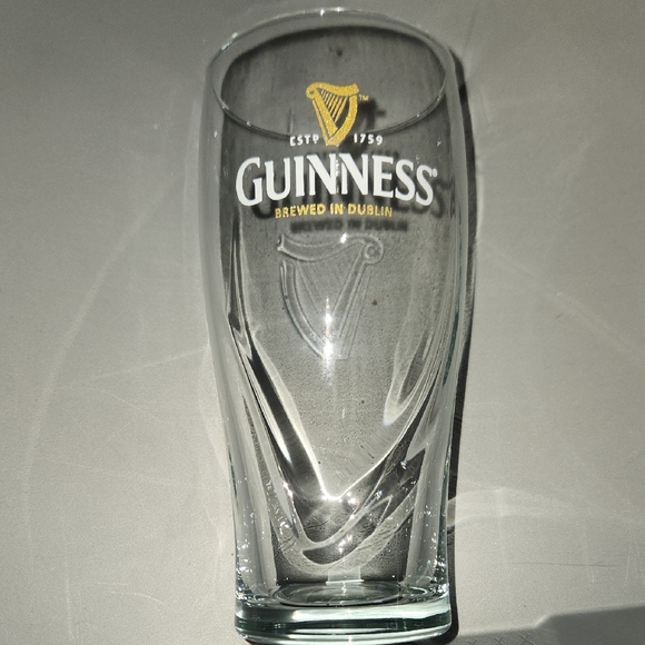 Guinness | Dining | Guinness Glass With Gold And White Logo | Poshmark